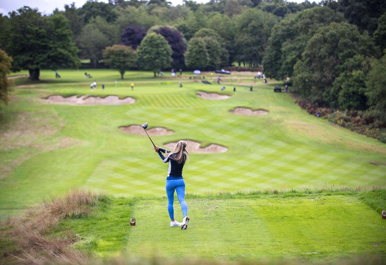 Best Golf Courses in Surrey - Sheerwater Glass